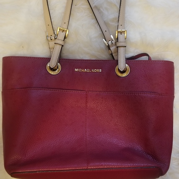 Michael Kors | Bags | Red Michael Kors Purse | Poshmark